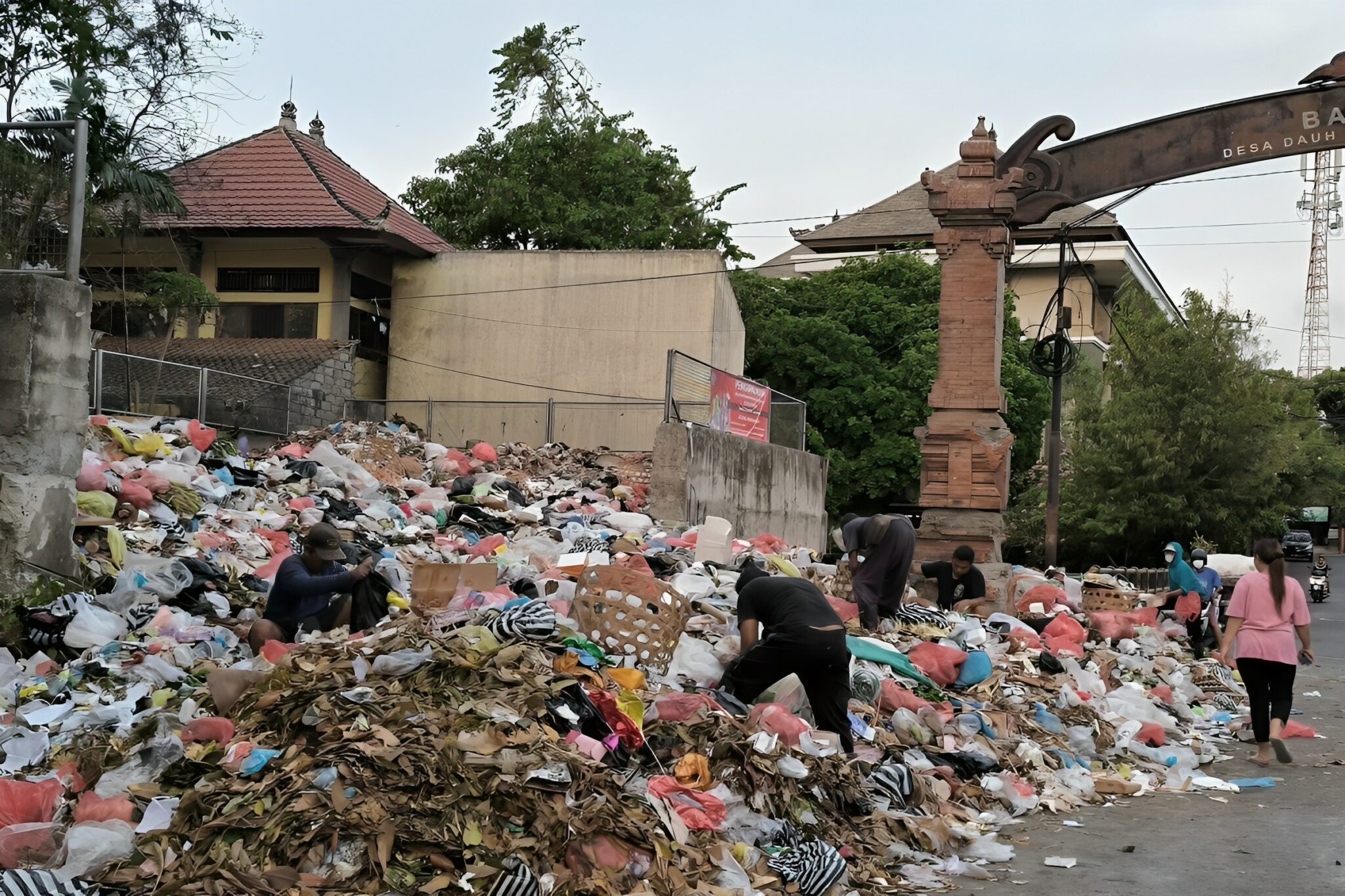 New Policy, Same Problem: Bali’s Waste Crisis Gets Worse - The Bali Times